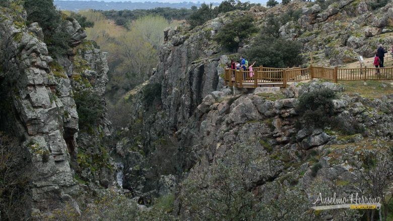 Ruta a la Risca de Valdeprados y el Molino de Guijasalbas - Con La Mochila