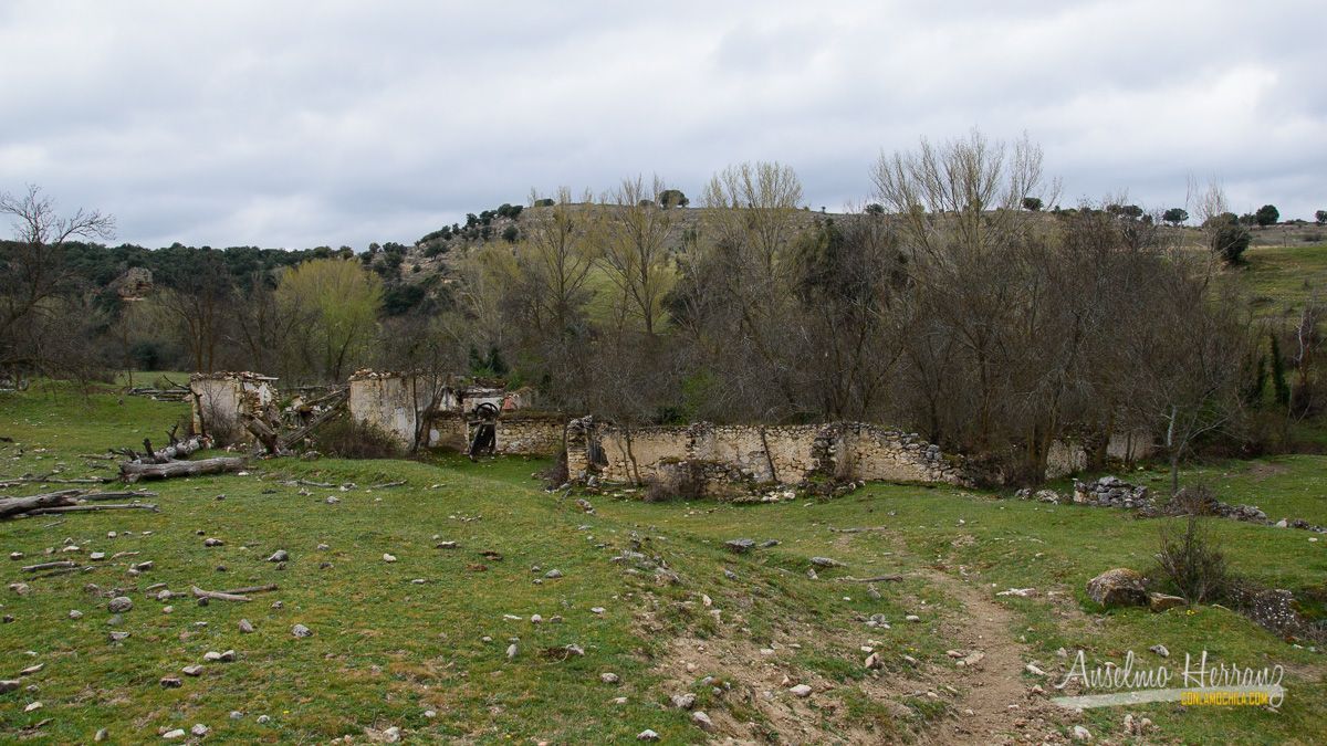 Ruta a la Risca de Valdeprados y el Molino de Guijasalbas - Con La Mochila